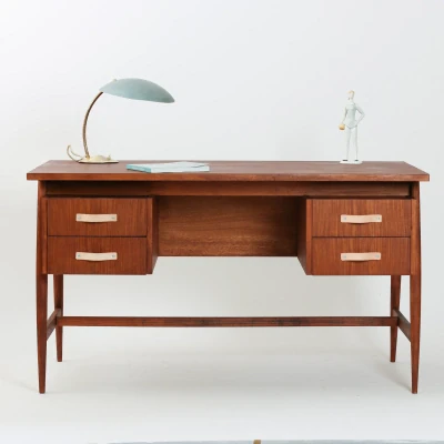 TALOMA Íróasztal | Daken - Slow Furniture